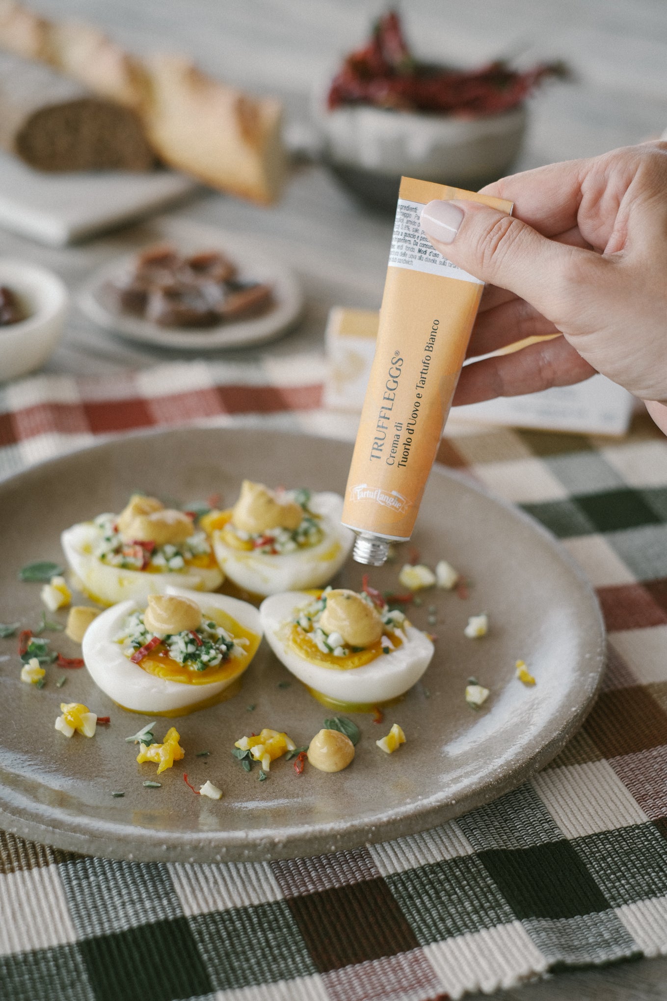 The White Alba Truffle Company | Truffles Home Delivery — Tartuflanghe USA